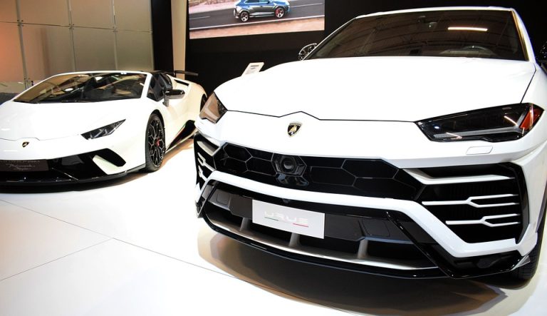 Voiture exceptionnelle la Lamborghini Urus – Magazine Digital ...